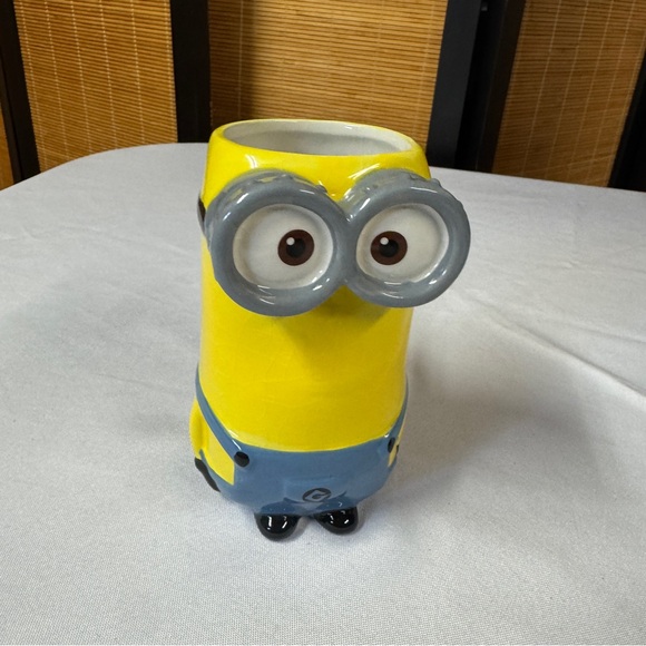 Minions | Kitchen | Zak Designs Minion 3d Sculpted Ceramic Mug ...